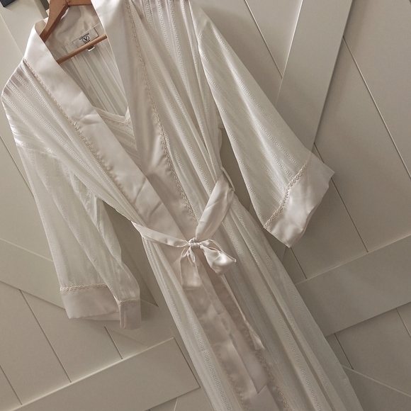 valentino intimo | Intimates & Sleepwear | Newvalentino ...